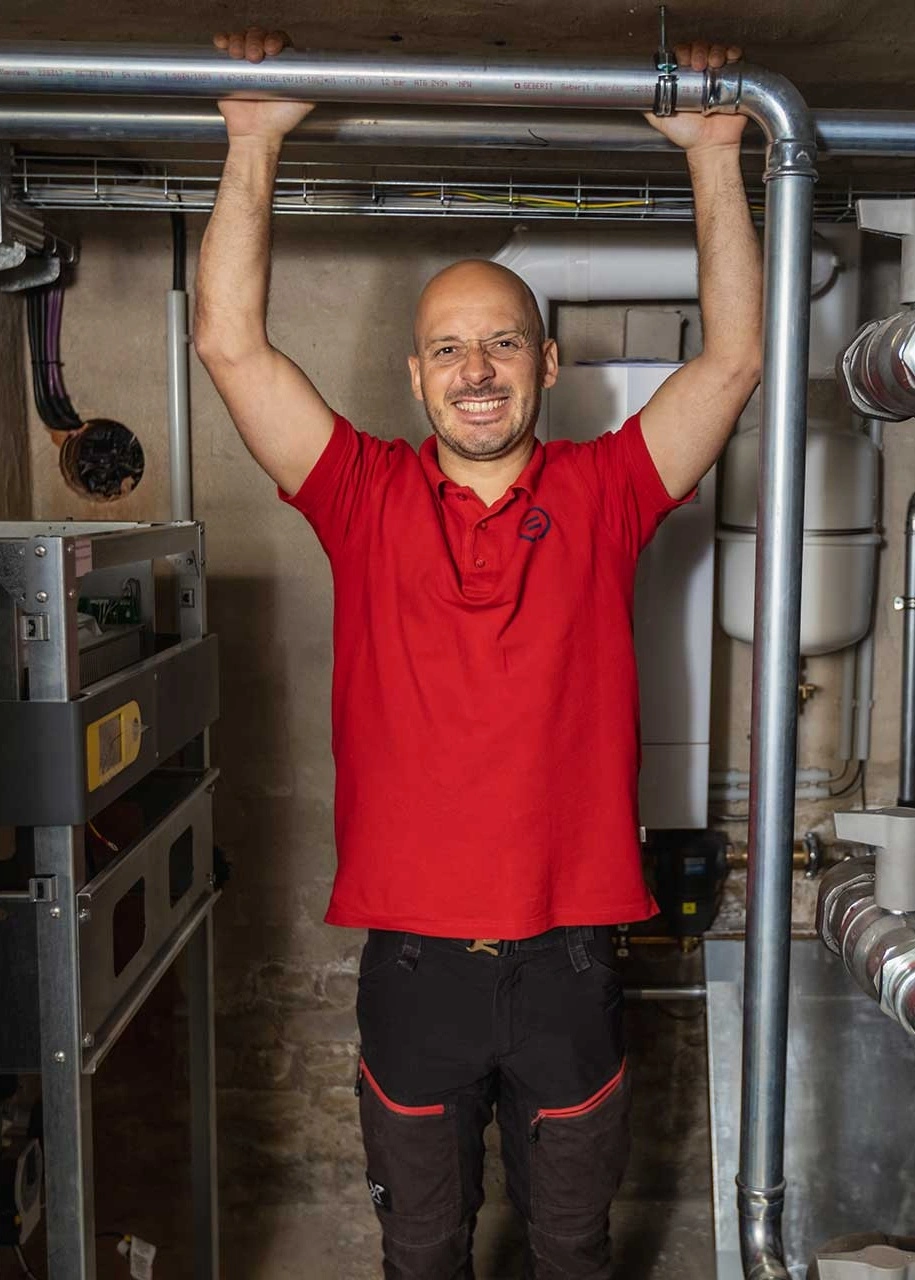 Revolution - Enloc World